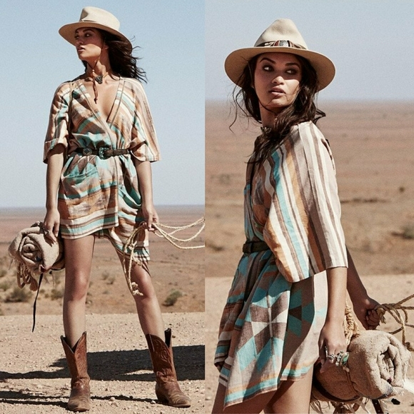 Spell | Intimates & Sleepwear | Nwt Revolver Peyote Shrug Short Robe ...